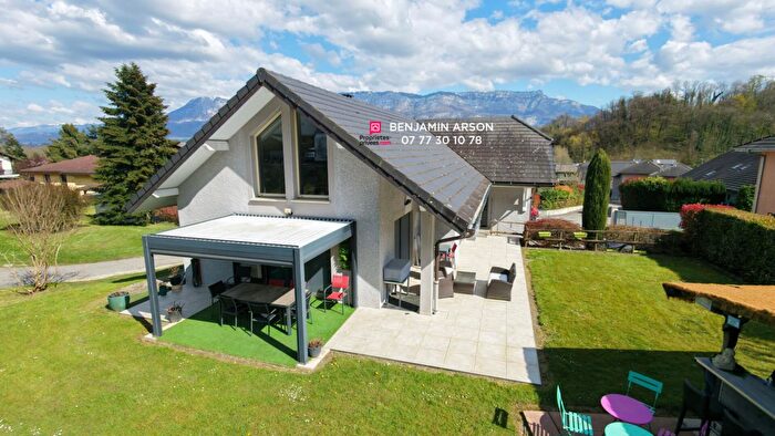 Maison 8 pièces à vendre à Le Bourget-du-Lac