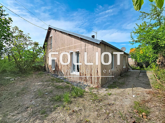 Maison 5 pièces à Bréhal, à vendre
