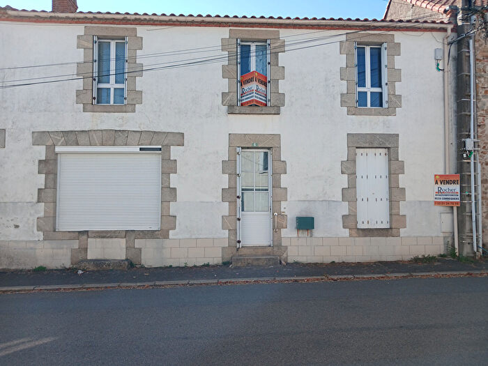 Maison 7 pièces à vendre à Touvois