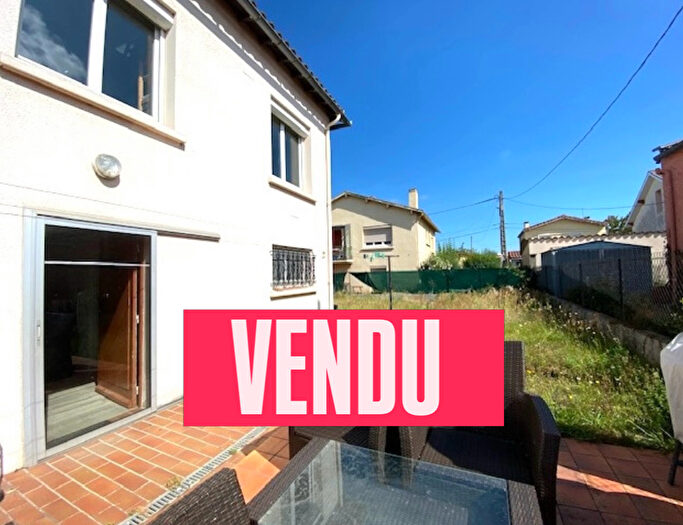 Maison à vendre - Saint-Jean-du-Falga - 6 pièces - 5 chambres