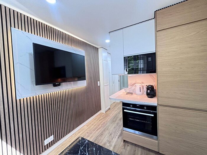 Appartement 4 pièces à louer à Les Saules, Thiais