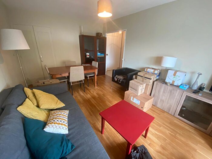 Caluire-et-Cuire, Cuire-le-bas, Cuire-le-Haut - Appartement 2 pièces à louer