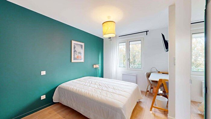 Appartement à louer - Village-Haut de Penoy-Les Cheminots, Vand uvre-lès-Nancy - 1 pièce