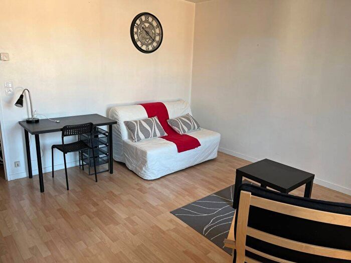 Appartement 1 pièce à louer à Saint Julien-Darnus, Auxerre