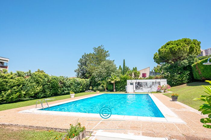 Marseille 10ème, Saint-Tronc - Appartement 5 pièces à vendre