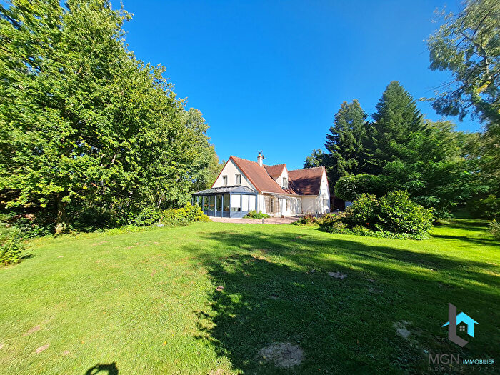 Maison à vendre - Saint-Denis-dAuthou - 6 pièces - 5 chambres