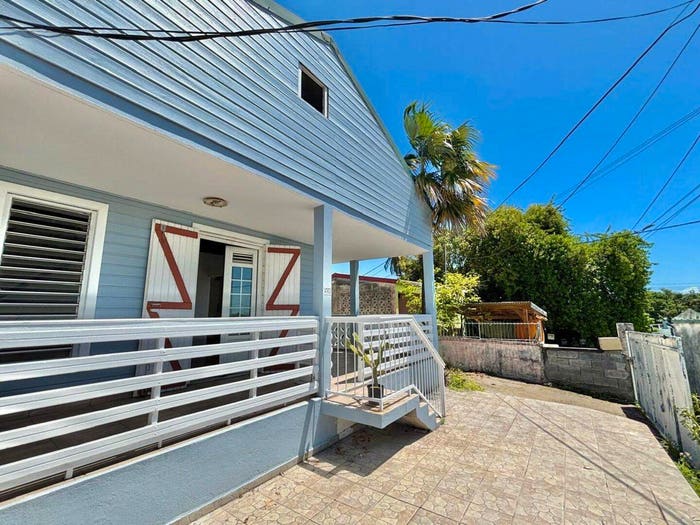 Maison 3 pièces à Le Gosier, à louer
