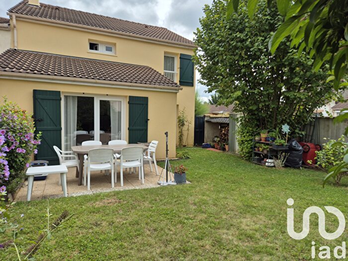 Maison à vendre - Pontault-Combault, Berchères - 4 pièces - 3 chambres