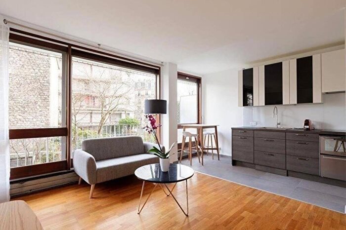 Appartement à louer - Jean Moulin-Porte dOrléans, Paris ème arrondissement - 2 pièces