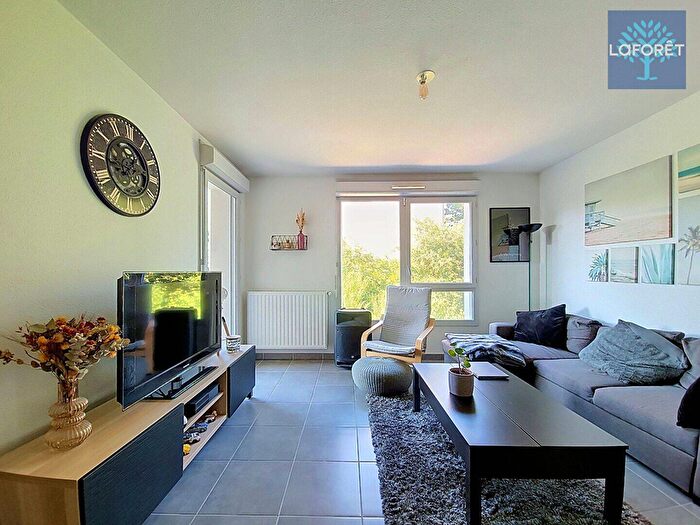 Nord Est, Brignais - Appartement 2 pièces à louer