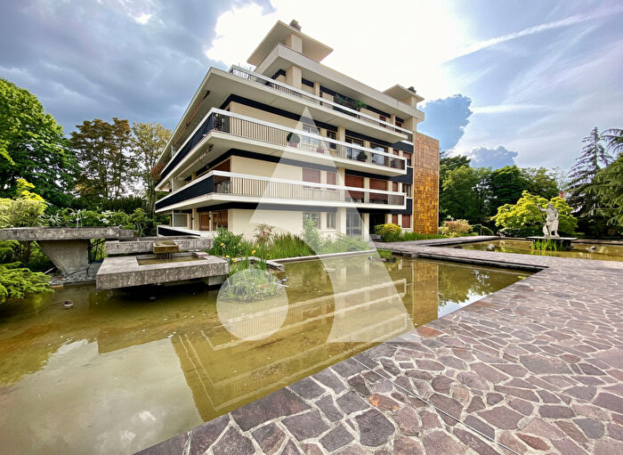 Saint-Gratien, Mairie, Petit Lac : Appartement 5 pièces à vendre