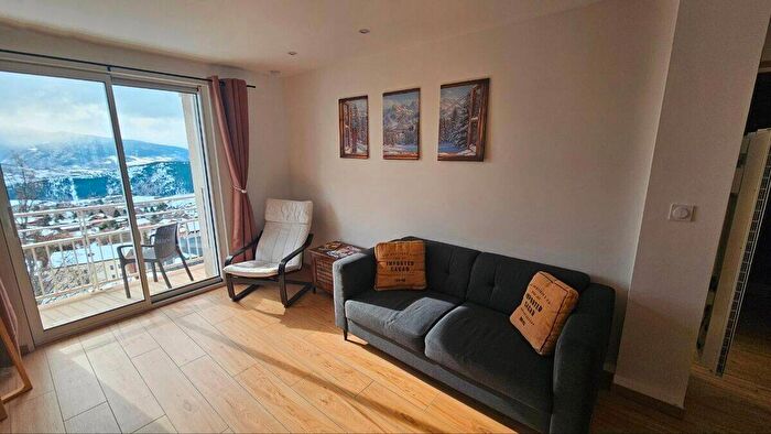 Odeillo-Via, Font-Romeu-Odeillo-Via : Appartement 3 pièces à louer
