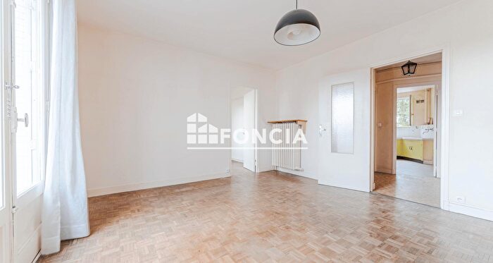 Tours, Velpeau : Appartement 5 pièces à vendre