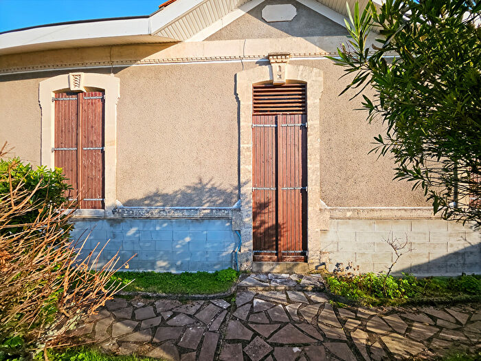 Maison à vendre - Villenave-dOrnon, Rouquette, Courréjean, Hourcade - 5 pièces - 3 chambres