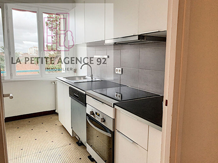 Appartement à louer - Clamart, Jardin Parisien - 2 pièces - 1 chambre