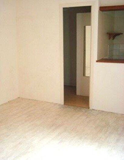 Centre Ville, Aix-en-Provence - Appartement 1 pièce à louer