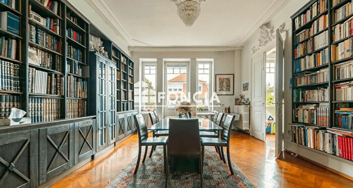 Appartement 15 pièces à Strasbourg, Orangerie, à vendre
