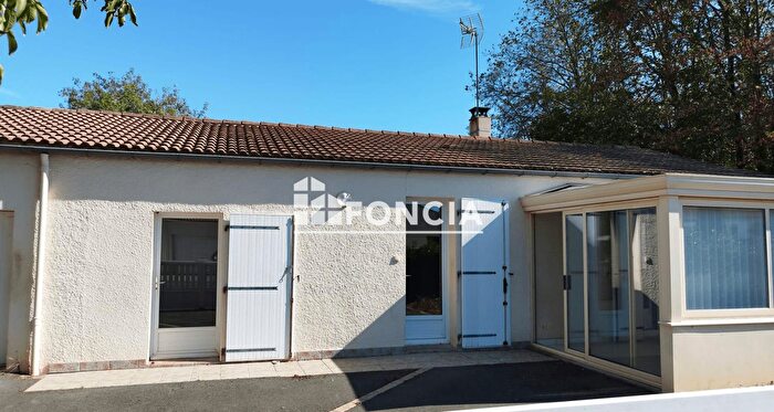 Maison 3 pièces à Saint-Martin-des-Noyers, à vendre