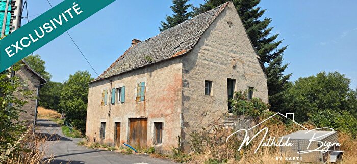 Saint-Victor-la-Rivière - Maison 4 pièces à vendre