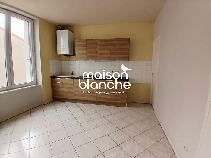 Appartement à louer - La Mairie, Parthenay - 2 pièces - 1 chambre