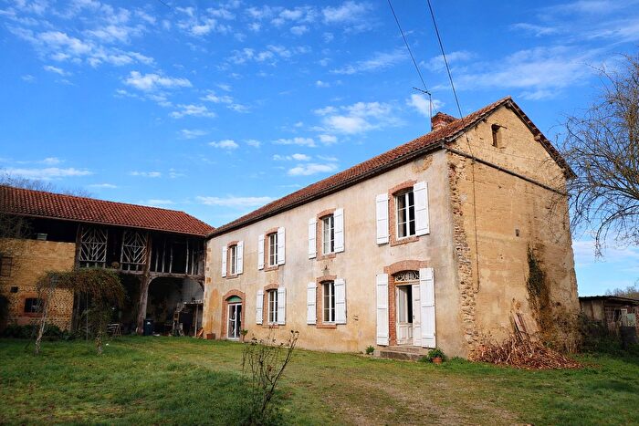 Maison à vendre - Trie-sur-Baïse - 7 pièces - 3 chambres