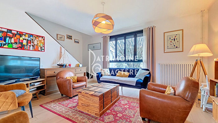 Maison à vendre - Vannes, Gare - 6 pièces - 4 chambres