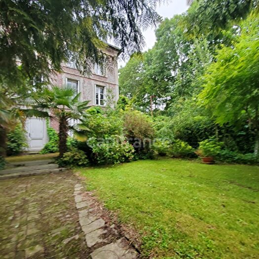 Les Loges - Maison 9 pièces à vendre