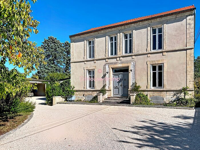 Maison 7 pièces à vendre à Gond-Pontouvre