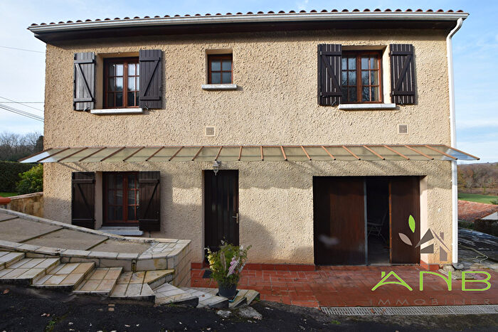 Maison à vendre - Taponnat-Fleurignac - 5 pièces - 3 chambres