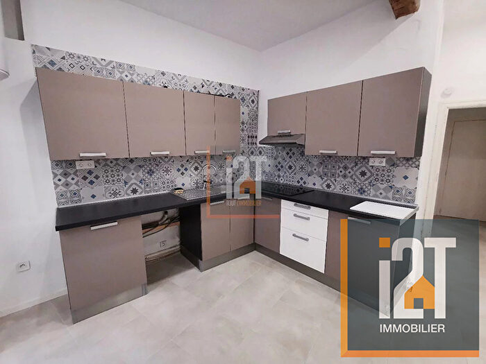 Appartement à louer - Nîmes, Jean Jaurès - 3 pièces - 2 chambres