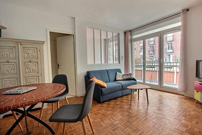 Appartement 2 pièces à Pantin, Eglise Pommiers, à vendre