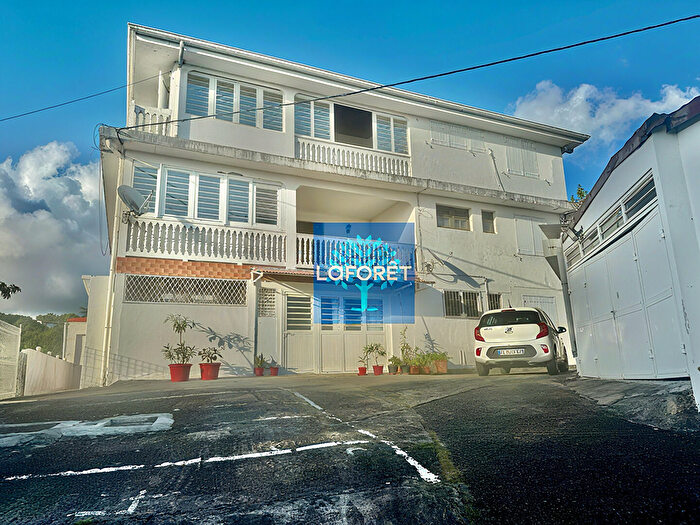 Appartement à louer - Fort-de-France - 3 pièces - 2 chambres