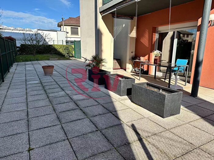 Les Roches-de-Condrieu - Appartement 3 pièces à louer