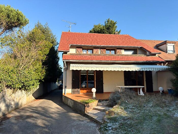 Maison à vendre - Villiers-sur-Marne - 6 pièces - 4 chambres