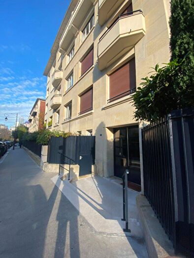Appartement 3 pièces à louer à Saint James-Général Koenig, Neuilly-sur-Seine