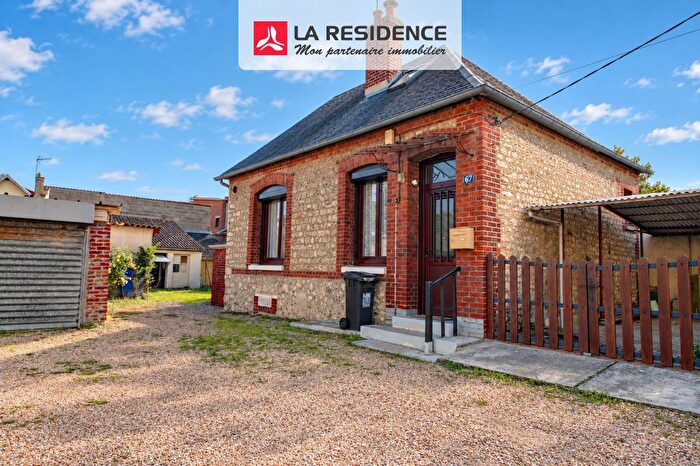 Saint-Étienne-du-Rouvray : Maison 4 pièces à vendre
