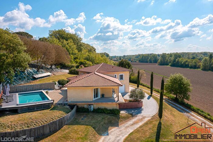 Maison à vendre - Savignac-sur-Leyze - 4 pièces - 3 chambres