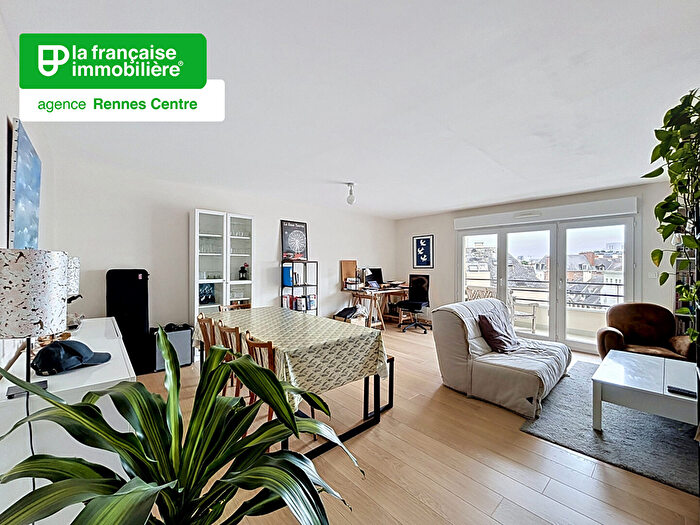 Appartement 3 pièces à vendre - Quartiers Centre, Saint-Hélier, Gare