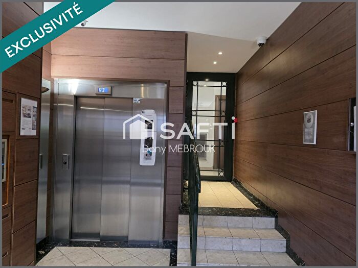 Appartement à vendre - Montmagny, Centre-ville, Carrières - 2 pièces - 1 chambre