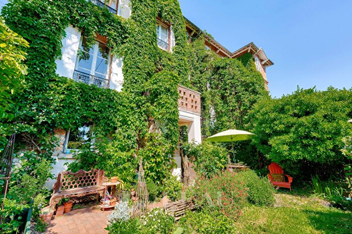 Maison à vendre - Sèvres, Croix-Bosset, Monesse, Brancas - 7 pièces - 5 chambres