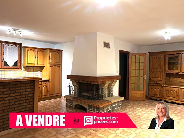 Maison à vendre - Saint-Bonnet-le-Troncy - 3 pièces - 2 chambres