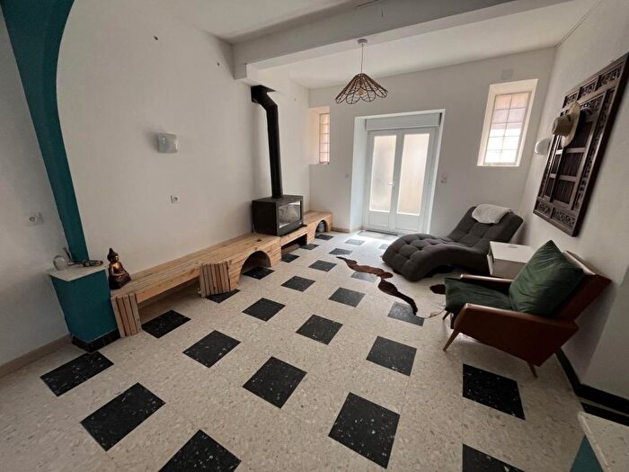 Maison à vendre - Puichéric - 4 pièces - 3 chambres