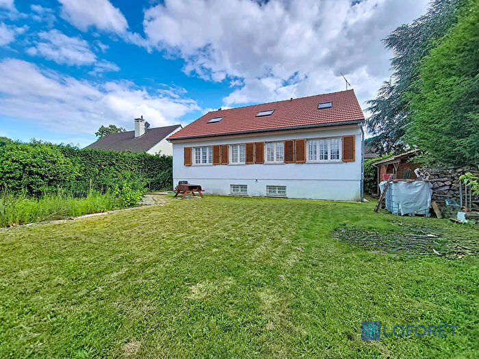 Ollainville : Maison 9 pièces à vendre