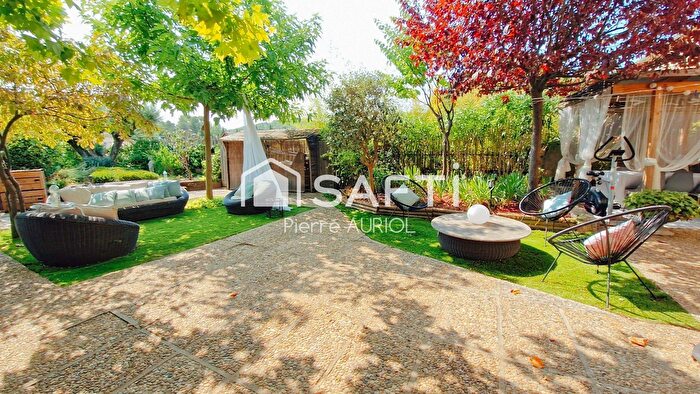 Maison à vendre - La Bastide-des-Jourdans - 5 pièces - 3 chambres