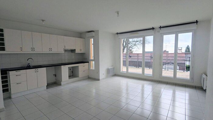 Appartement à louer - Châtenay-Malabry - 3 pièces - 2 chambres