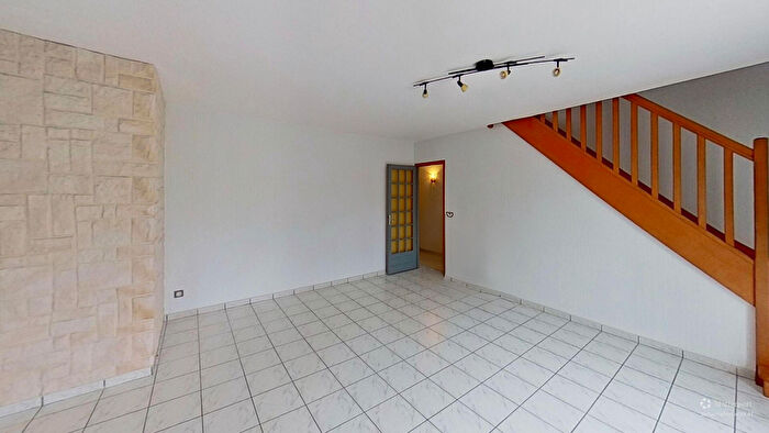 Maison à louer - Trélazé - 6 pièces - 5 chambres