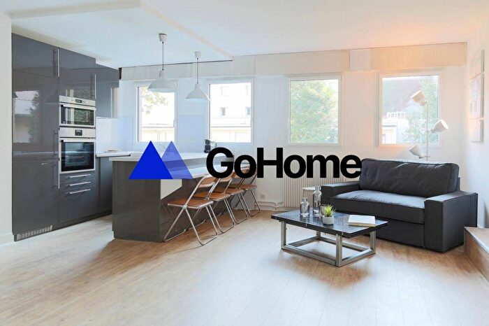 Appartement à louer - Porte Dauphine, Paris ème arrondissement - 2 pièces - 1 chambre