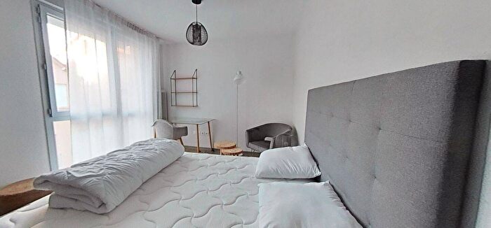 A Duclos, Clermont-Ferrand - Appartement 1 pièce à louer