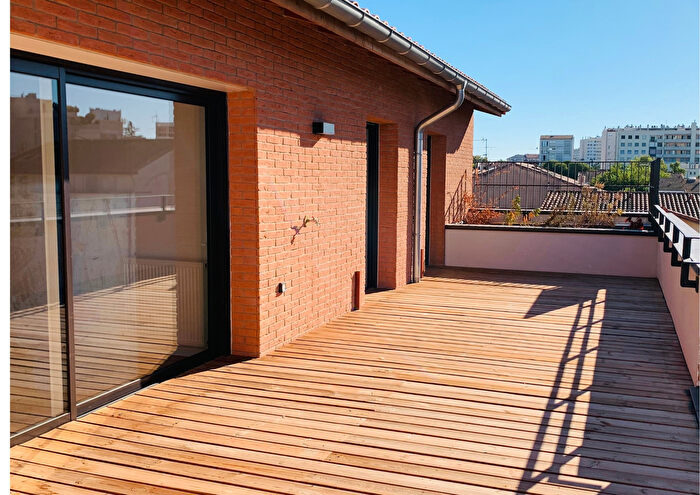 Appartement 5 pièces à Toulouse, Saint-Michel, à vendre