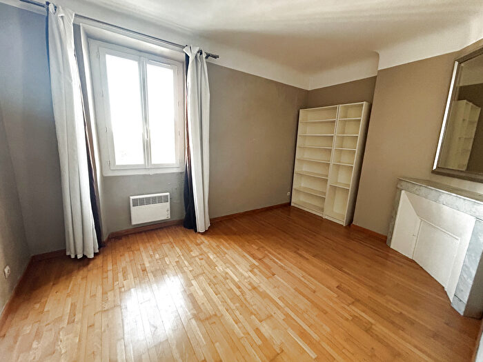 Appartement à vendre - Toulon, Haute-ville - 2 pièces - 1 chambre